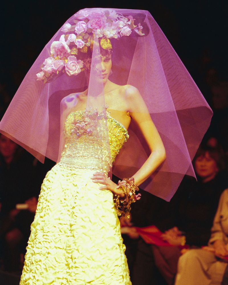 Vibrant Veils: Inspo for the Bold and Sassy Bride – Happy Isles